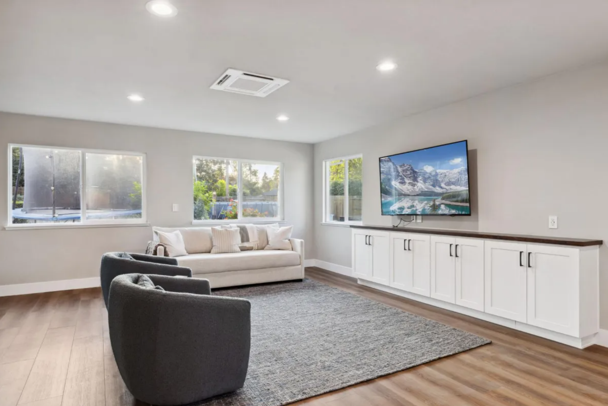 TRANSFORMING A DATED MAN CAVE INTO A COZY ADU: A THOUGHTFUL REDESIGN ...